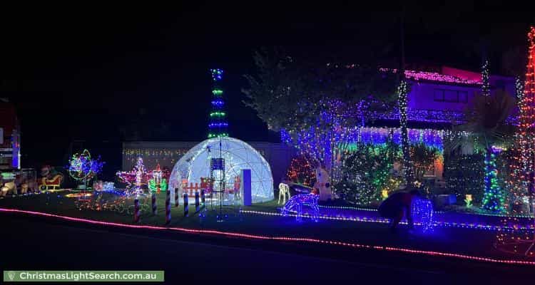 Werrington Downs Christmas Lights Map and Lists: 52 Tanbark Circuit ...